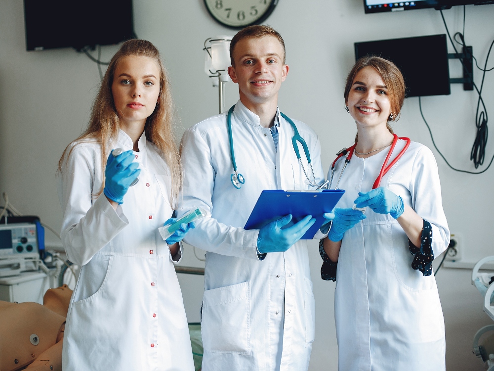 Necesario actualizar al personal de salud para crisis futuras